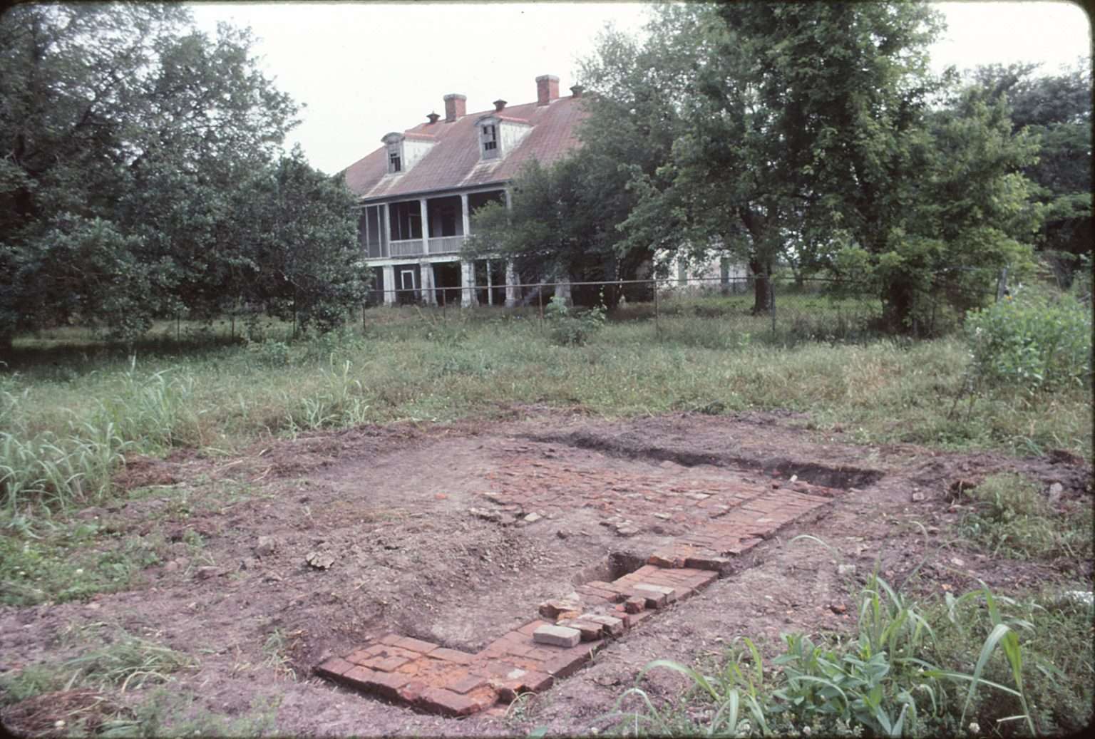 Public Archaeology Day - Whitney Plantation